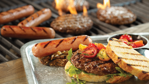 Top Things to Bring to a Tailgate – Omaha Steaks